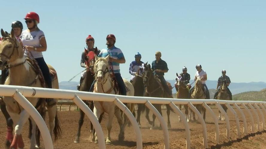 Horse racing returns to fairgrounds for 47th annual running of Dixie ...