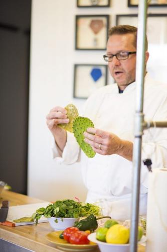 ‘Everyone loves a good cooking show’; Southern Utah Chef offers 3 more ...