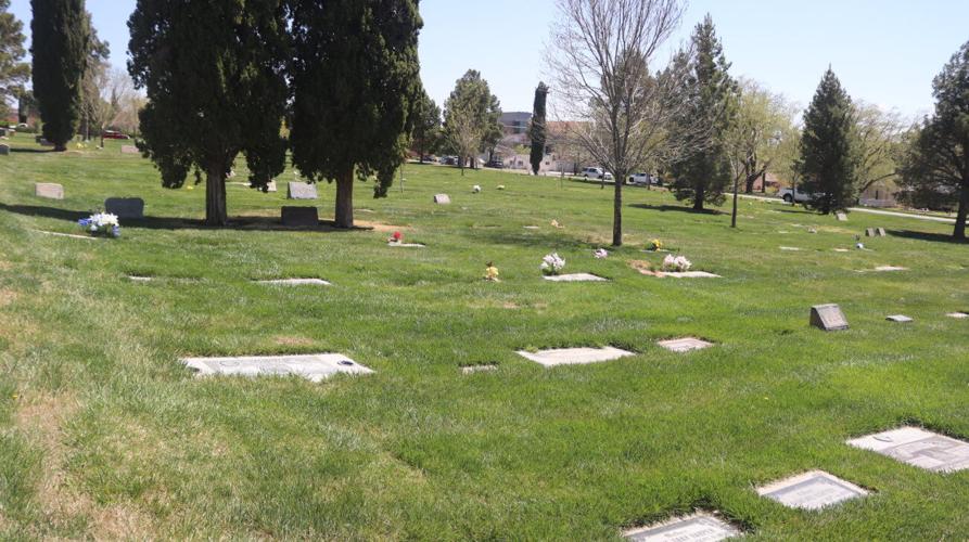 St. George City Council discusses reclaiming ‘abandoned’ cemetery plots ...