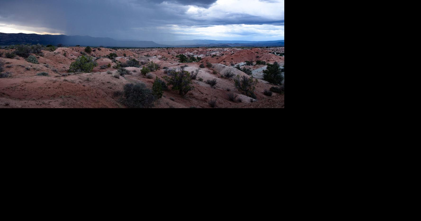 Flash flood in Southern Utah sweeps hiker downstream, leaves 7 vehicles ...