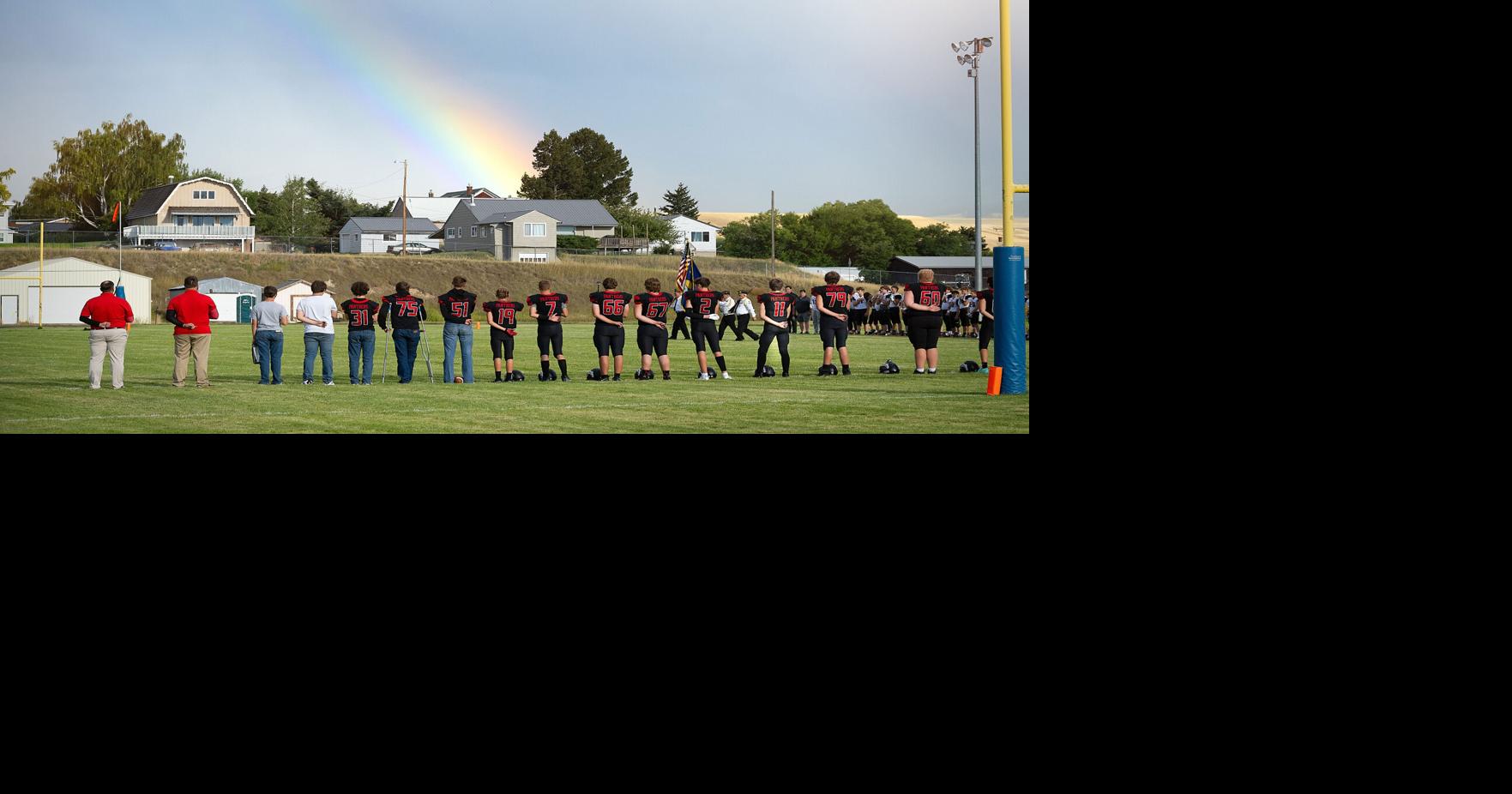 FOOTBALL ROUNDUP: Panthers, Cougars, Huskies earn big W's | Sports ...