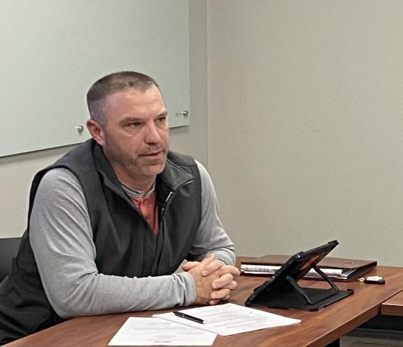 Airport board to reevaluate manager qualifications | News ...