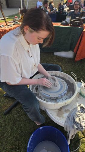 VENDOR EXTRAVAGANZA: Autumn show brings out the crafts, foods ...