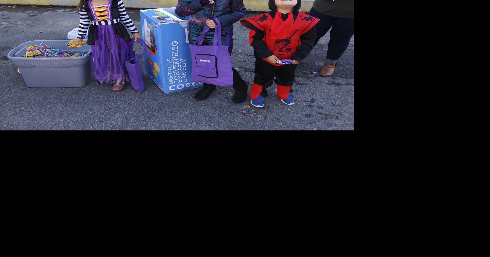 Stilwell Halloween fun at Trunk-O-Ween | Community | stilwelldemocrat.com