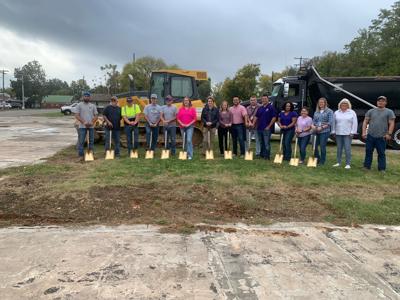 Work begins on park after ceremony | Community | stilwelldemocrat.com