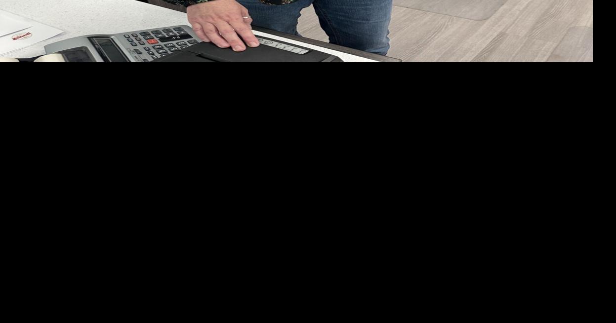 Amy Duncan named City of Stilwell Employee of the Year | Community ...
