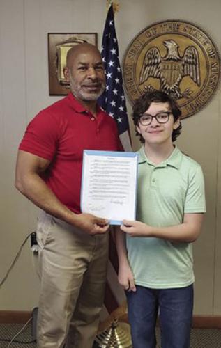 Wiggins Mayor Darrell Berry recognizes rare disease day | Local News | stonecountyenterprise.com