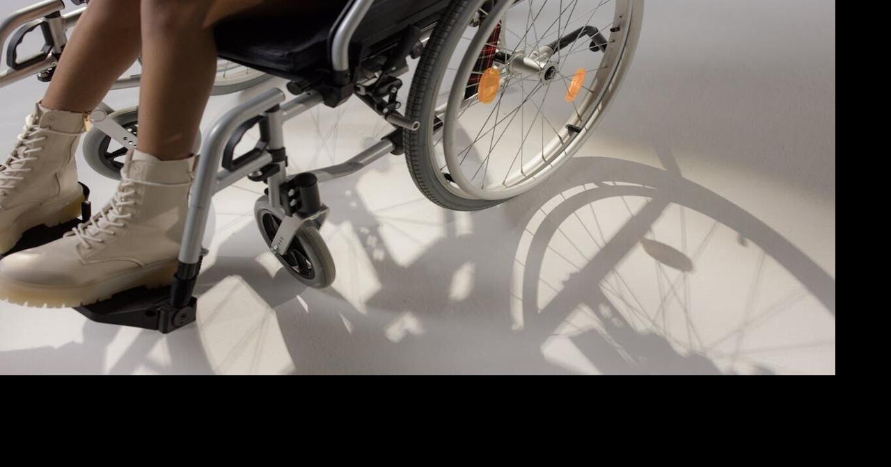 New system lets wheelchair-bound to control movement by blinking ...