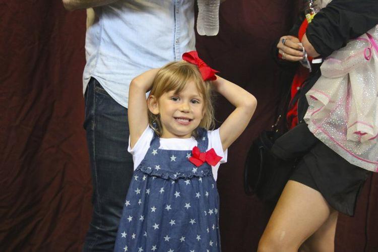 Fallen veterans remembered Monday at Fairlawn Cemetery | News ...