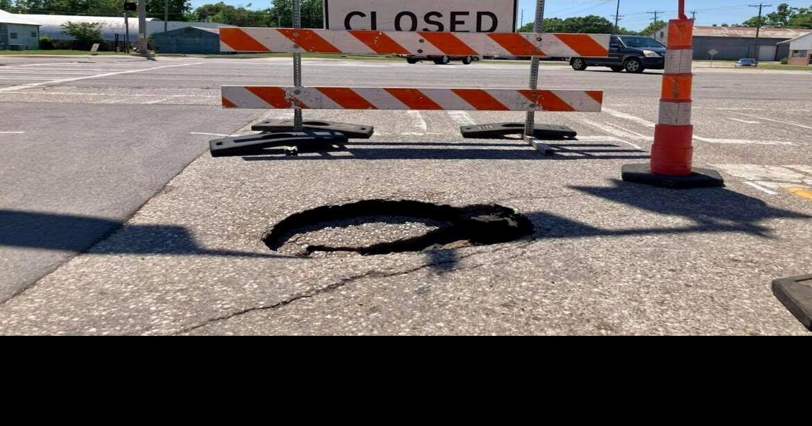 Pavement collapse closes eastbound 12th Avenue | News | stwnewspress.com