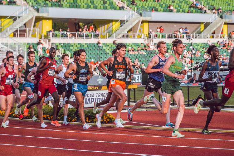 Distance runners Roe, Maier looking to funnel individual success into ...