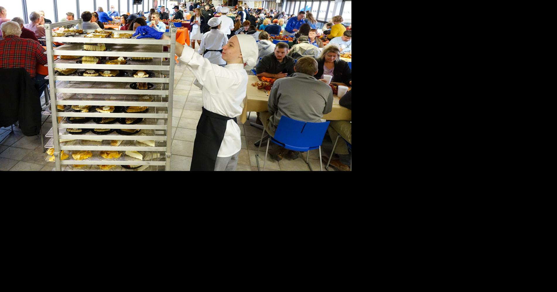 MTC Thanksgiving meal brings out the food, smiles | News | stwnewspress.com