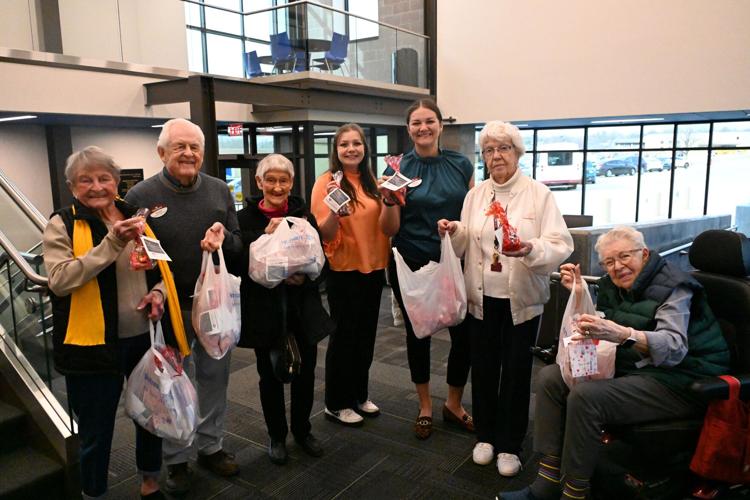 Primrose Retirement Community pays it forward with 'Random Acts of Kindness' Day | Local News ...