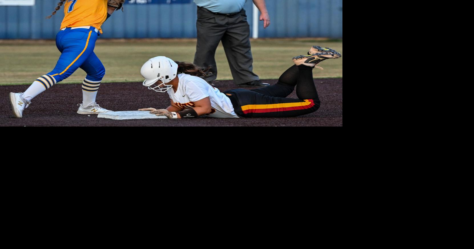 PHOTO GALLERY: Stillwater softball fights past Putnam City North for ...