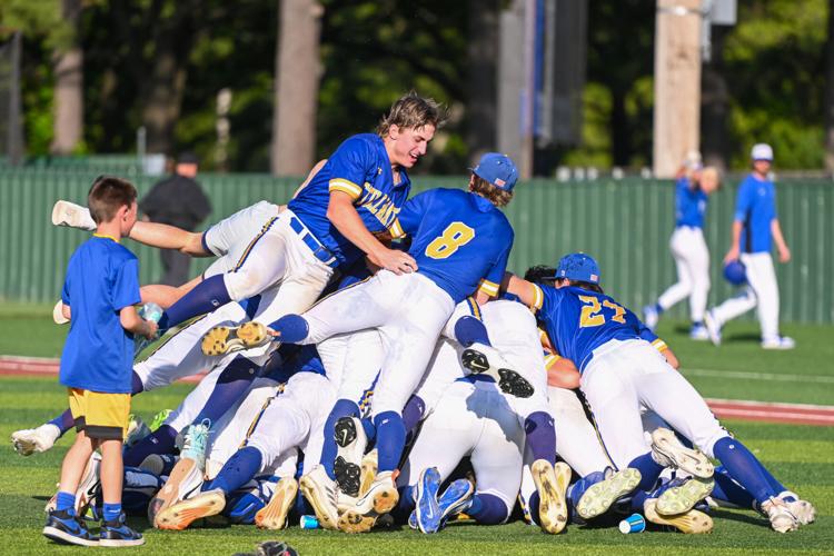 Pioneers win regional title, earn state tourney bid behind Landon ...