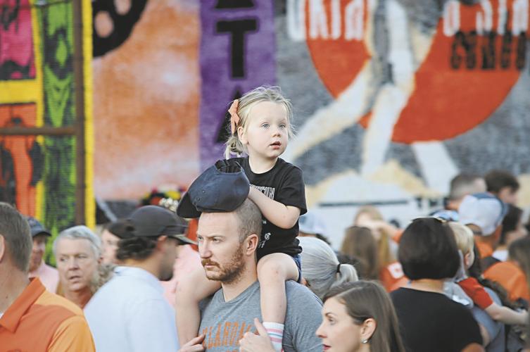 PHOTO GALLERY: 2022 OSU Homecoming Walkaround | Gallery | stwnewspress.com