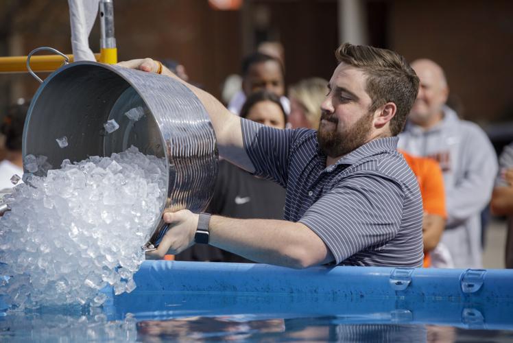 Chilly Cowboy returns, raising more than $50K for Special Olympics ...