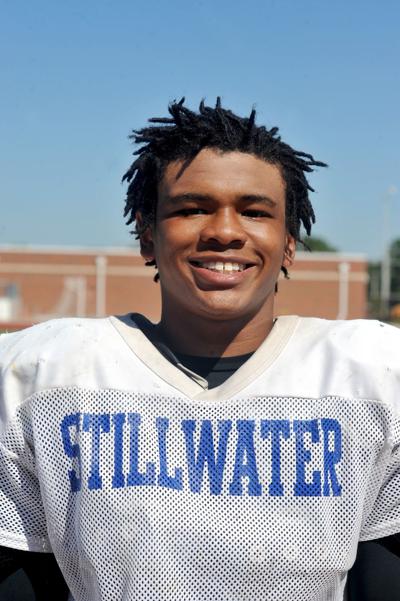MEET THE PIONEERS: Football player Davion Carter | Archives ...