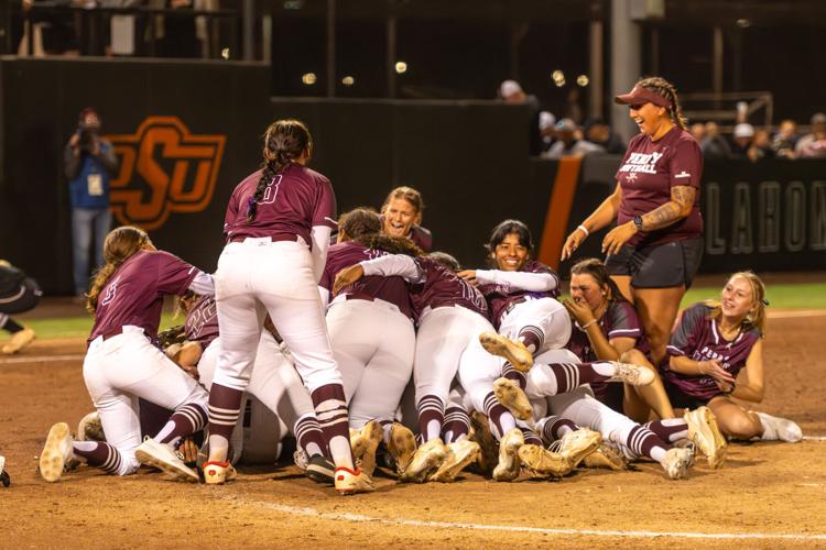PHOTO GALLERY: Perry softball captures program's first-ever ...