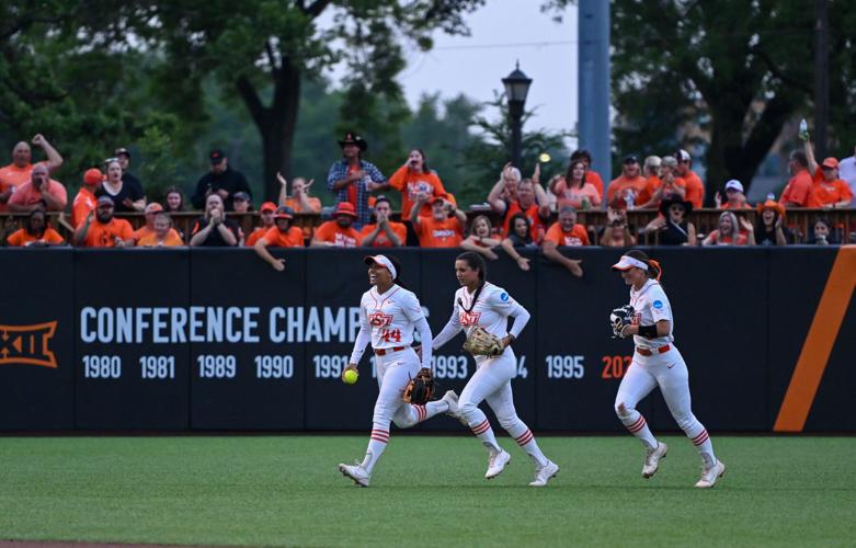 PHOTO GALLERY: Cowgirl softball rolls past Oregon in Game 1 of Super ...