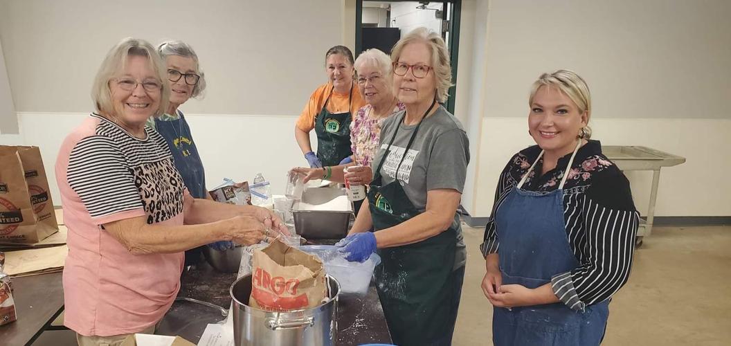 Lunch Bunch: OHCE cooperative extension members prepare for the Payne ...