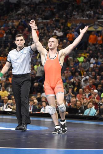 Hail, Heil ... again: Dean Heil defends his national title with win ...