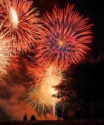 SLIDESHOW: Boomer Blast fireworks | Gallery | stwnewspress.com