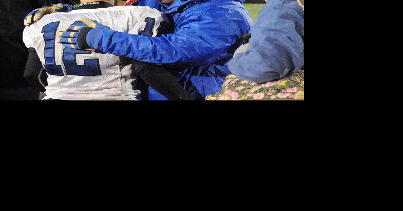 Coyle High football coaches form tight bond since program's creation ...