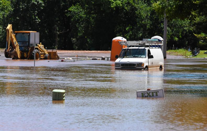 PHOTO GALLERY: Storm damage near Perry and flooding in Stillwater ...
