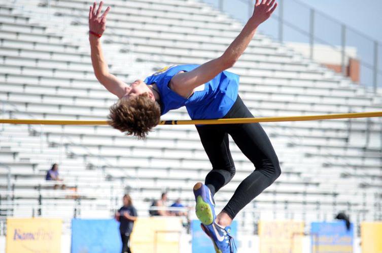 Thiel's high jump victory highlights SHS home track, field meet ...