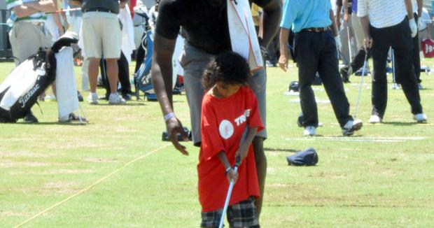 UPDATED: Desmond Mason issues dunk challenge to Markel Brown, who ...