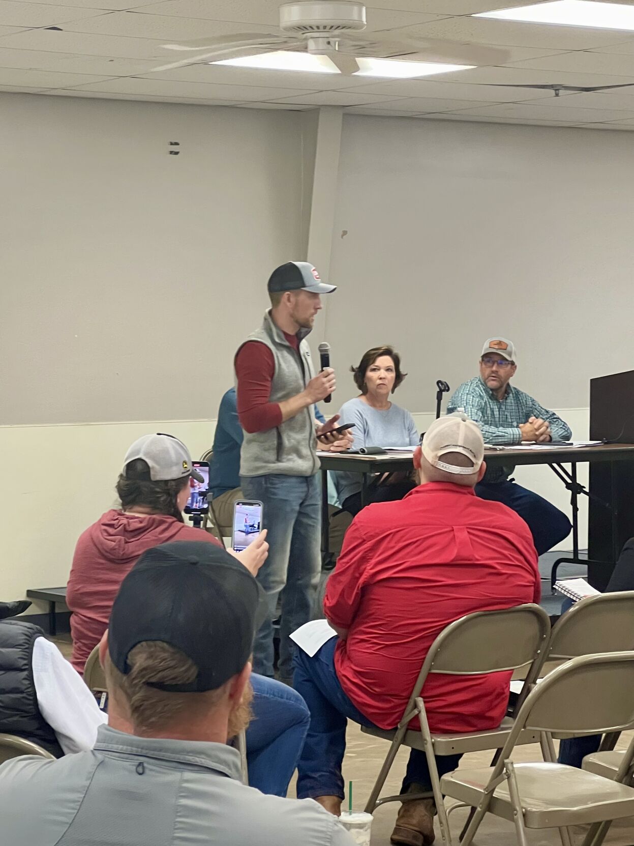 County commissioners write policy to object to national energy ...