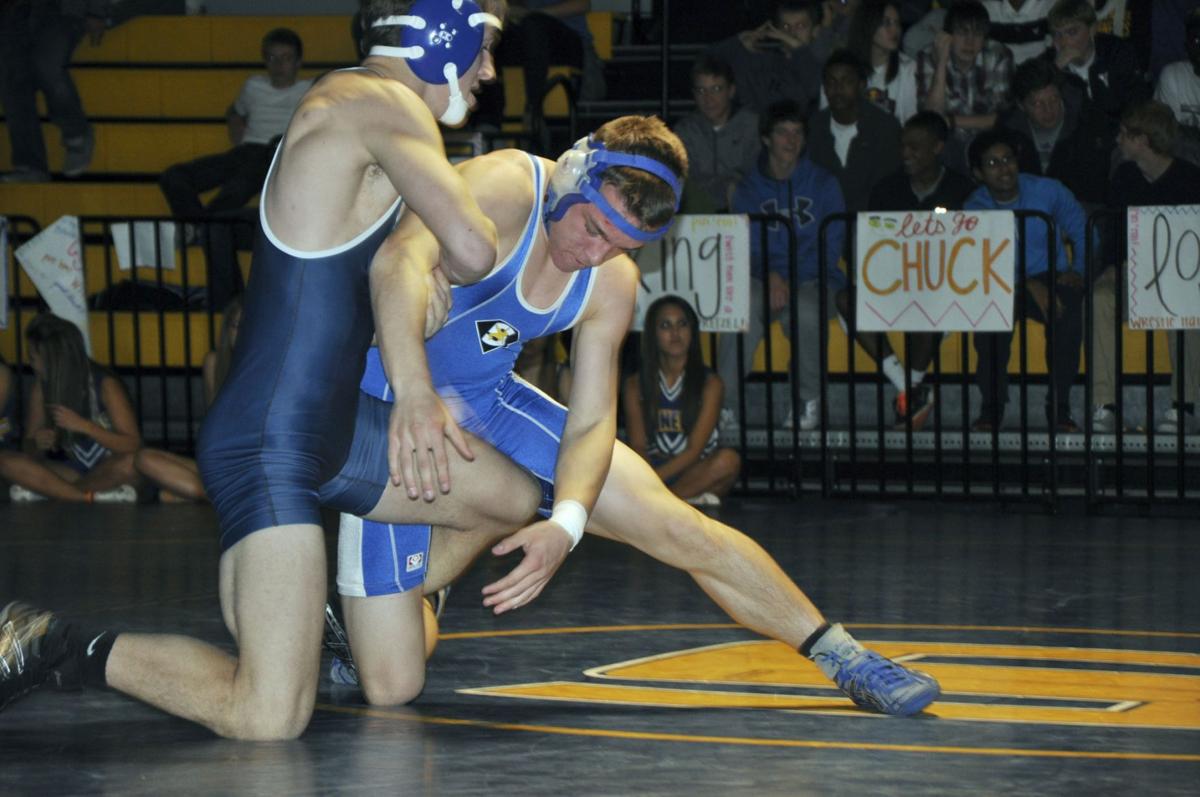 Stillwater wrestling staves off Shawnee | Local Sports | stwnewspress.com