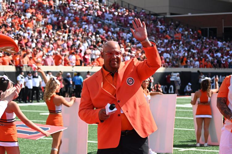 OSU legend Leslie O'Neal immortalized with Ring of Honor nod | Sports ...