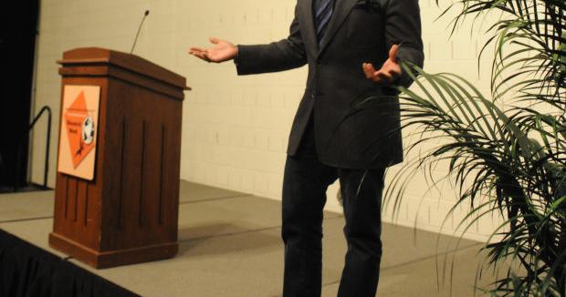 FUBU creator, 'Shark Tank' star speaks to aspiring entrepreneurs at ...
