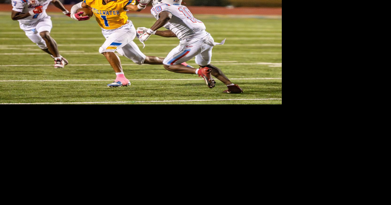 PHOTO GALLERY: Stillwater High football rolls to big win in district ...