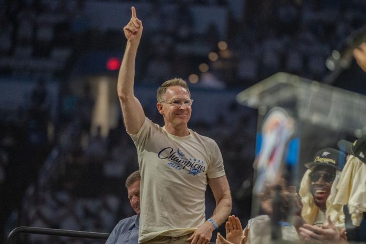 PHOTO GALLERY: Thunder championship parade | Gallery | stwnewspress.com