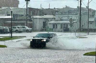 Downpour causes street flooding in Stillwater | News | stwnewspress.com