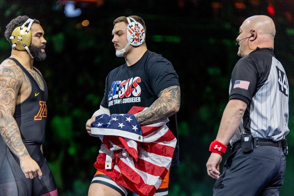 Oklahoma State's Wyatt Hendrickson wins NCAA title over Gable Steveson ...