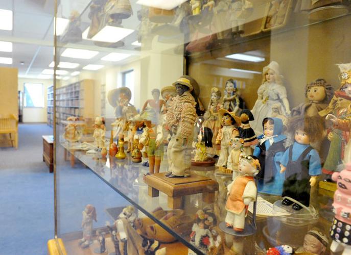 Cushing library houses much more than books | News | stwnewspress.com