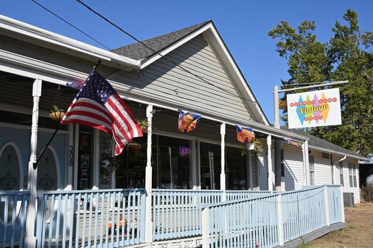 Down memory lane: Stillwater's new antique store | News | stwnewspress.com