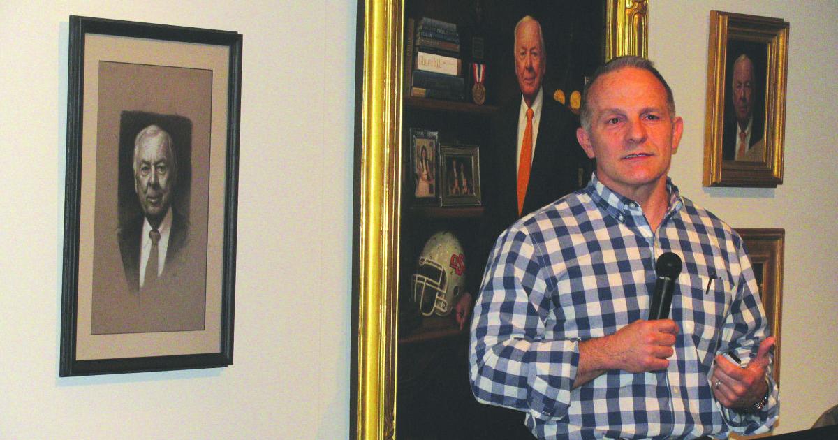 Artist shares passion for painting stories at Oklahoma State University ...