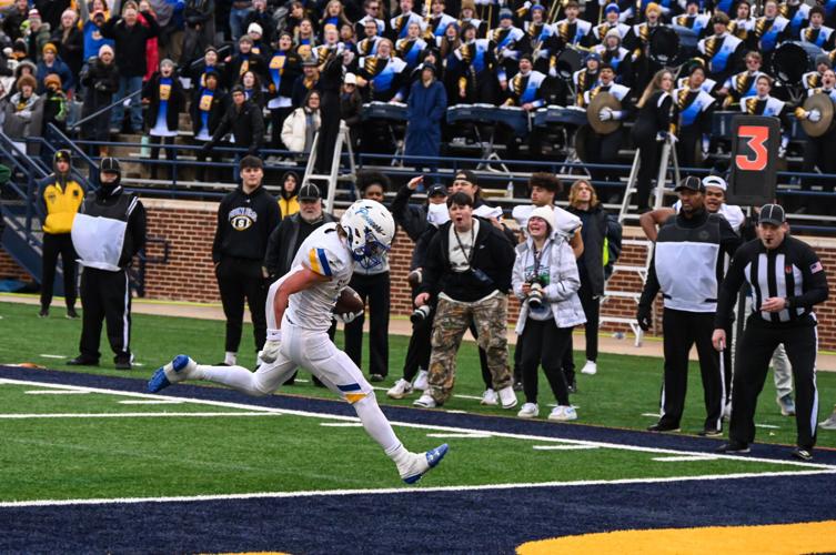 PHOTO GALLERY: Stillwater High football falls short of repeating as ...