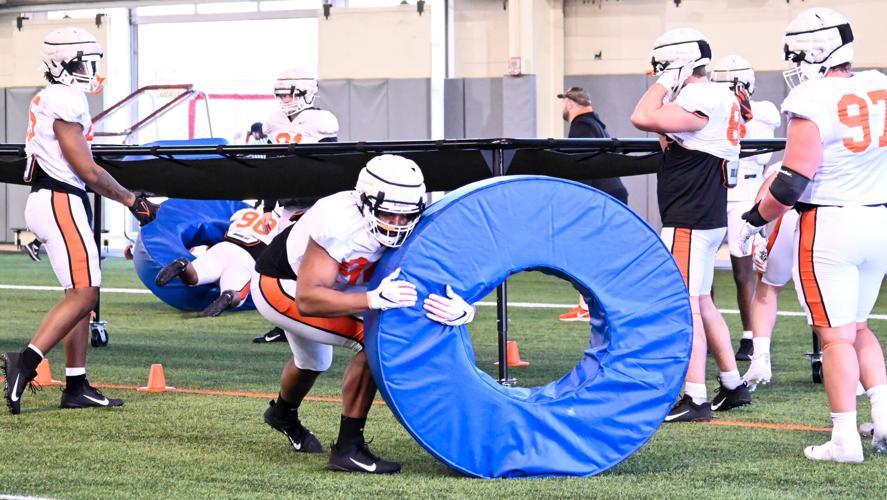 OSU football notebook: Gundy's recruiting efforts, Nixon's new digits ...