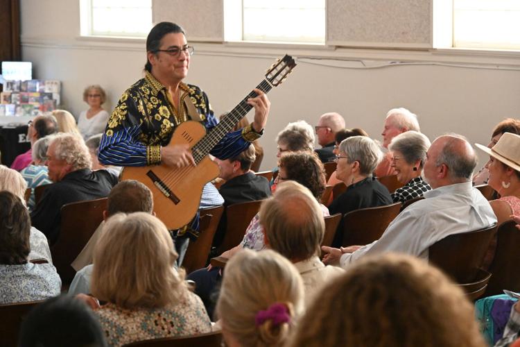 Soothing to the soul: Guitarist Edgar Cruz delights Stillwater crowd ...
