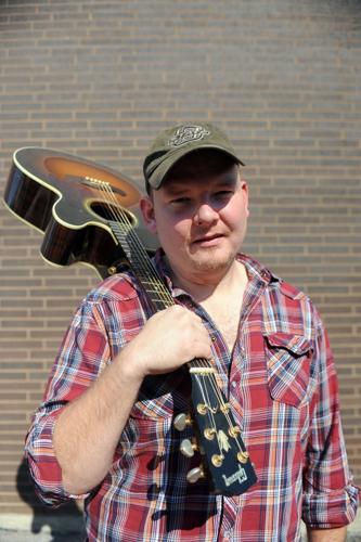 Bo Phillips hit song tops charts | Local News | stwnewspress.com