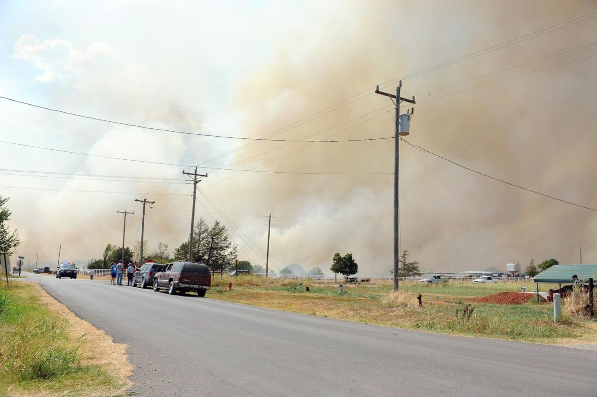 Stillwater wildland fire destroys houses, prompts evacuations | Local ...