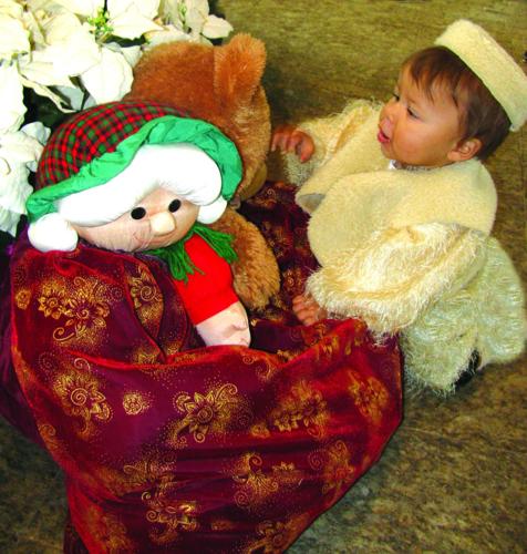 Gift giving traditions continue to Epiphany | News | stwnewspress.com