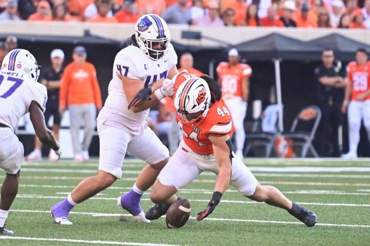 Oklahoma State LB Justin Wright sidelined until Kansas State matchup ...