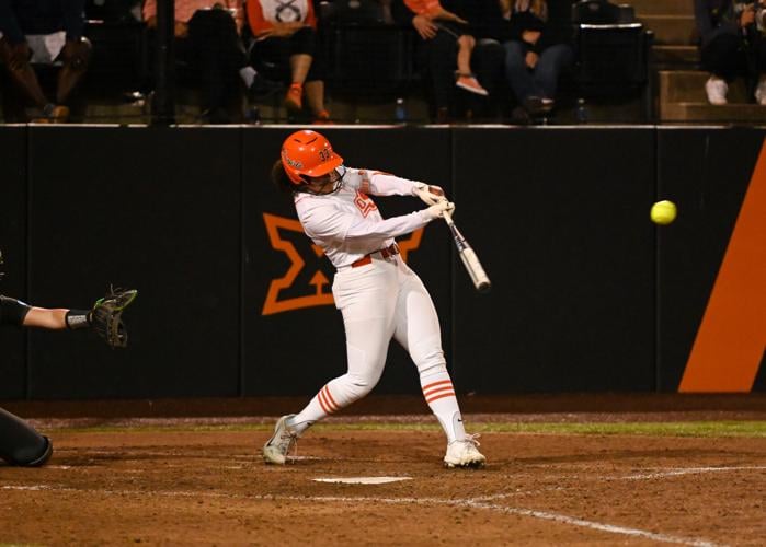 PHOTO GALLERY: Cowgirl softball rolls past Oregon in Game 1 of Super ...